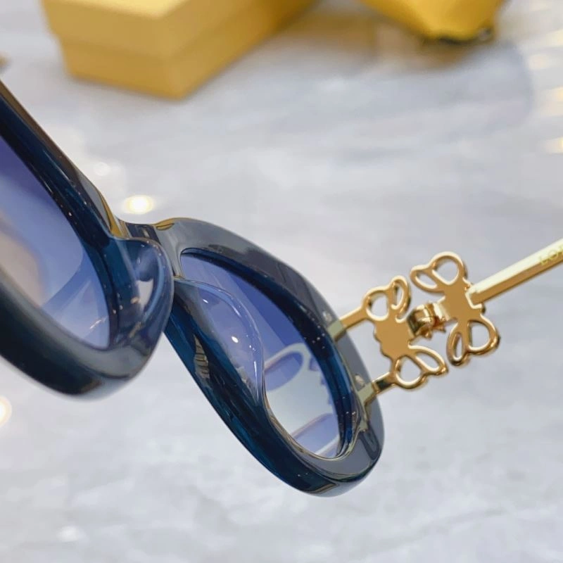 Accurate model Loewe Sunglasses