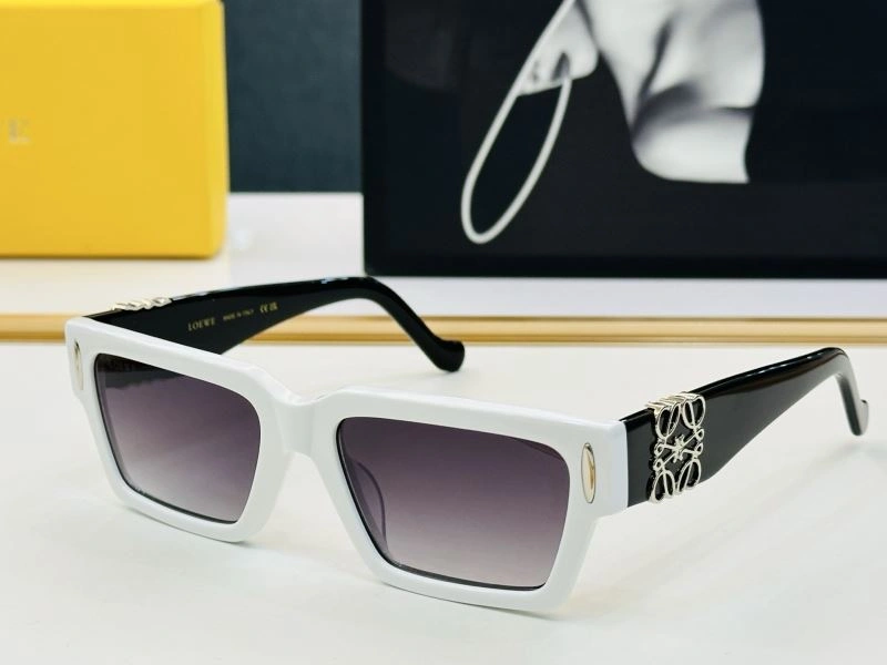 Loewe Sunglasses