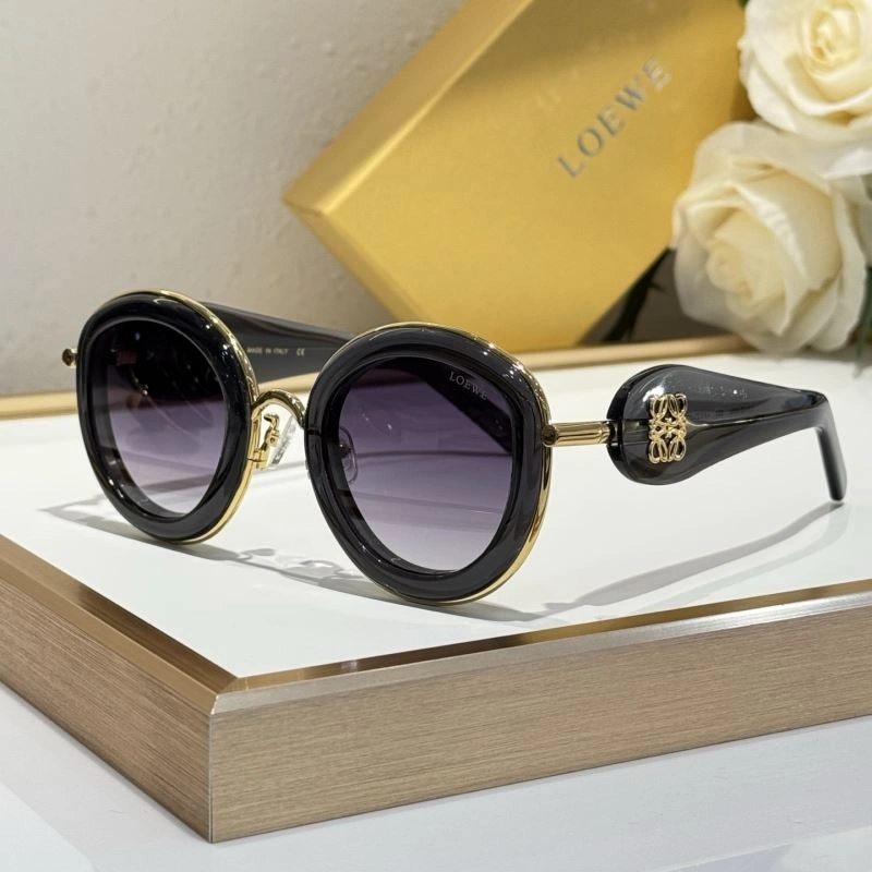 Mirror quality Loewe Sunglasses