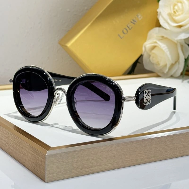 Mirror quality Loewe Sunglasses