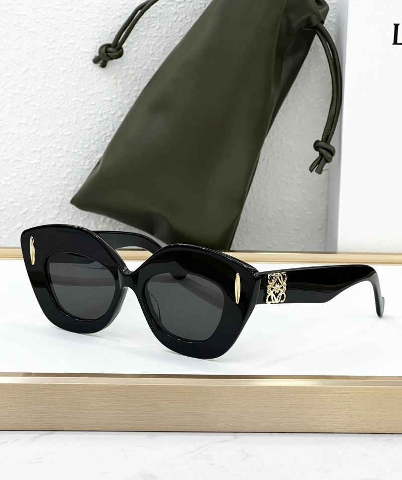 Top mirror Loewe Sunglasses