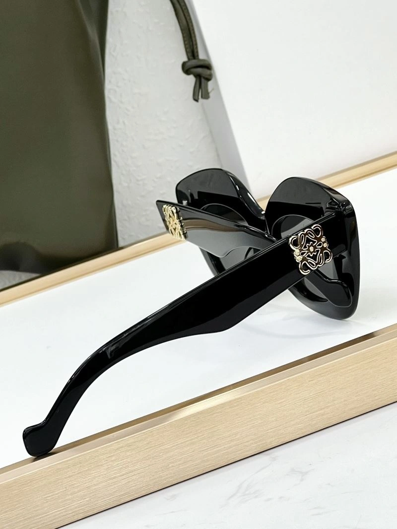 Top mirror Loewe Sunglasses