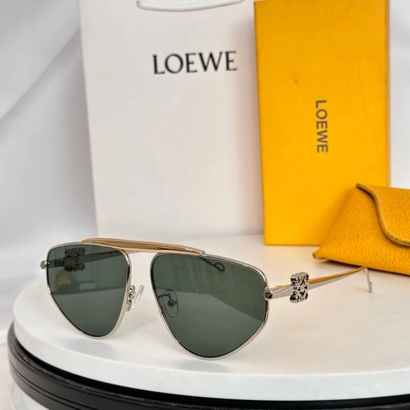 Factory-made Loewe Sunglasses