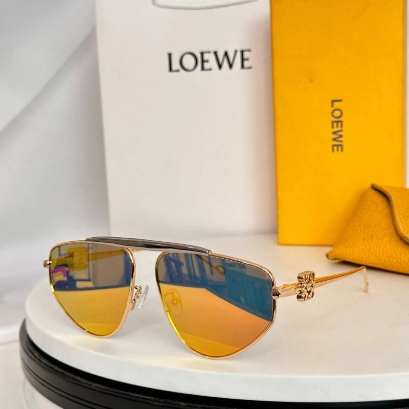 Factory-made Loewe Sunglasses