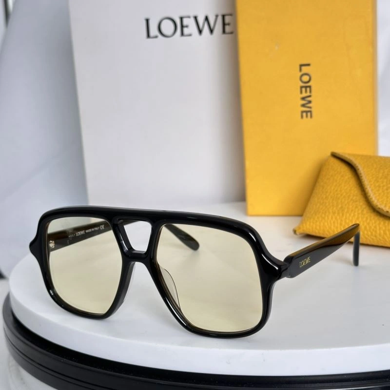 Bargain Loewe Sunglasses