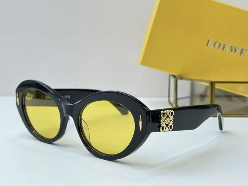 Cut-rate Loewe Sunglasses