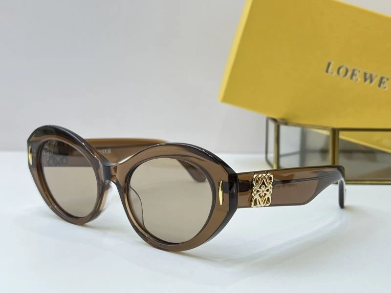 Cut-rate Loewe Sunglasses
