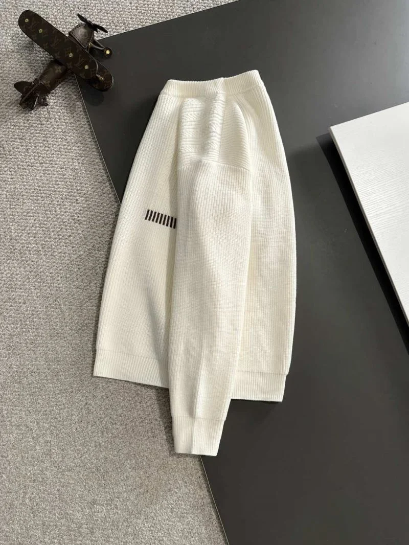 Bargain Loewe Sweaters