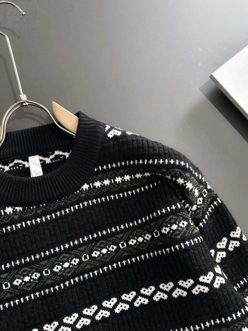 Bargain Loewe Sweaters