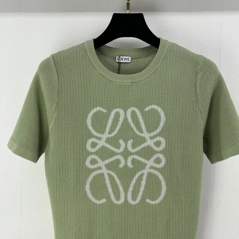 Accurate model Loewe Sweaters