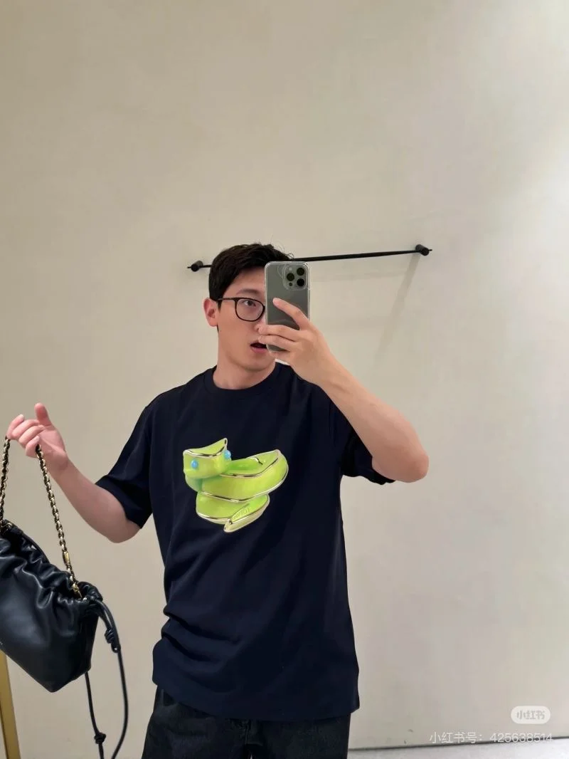 Bargain Loewe T-Shirts