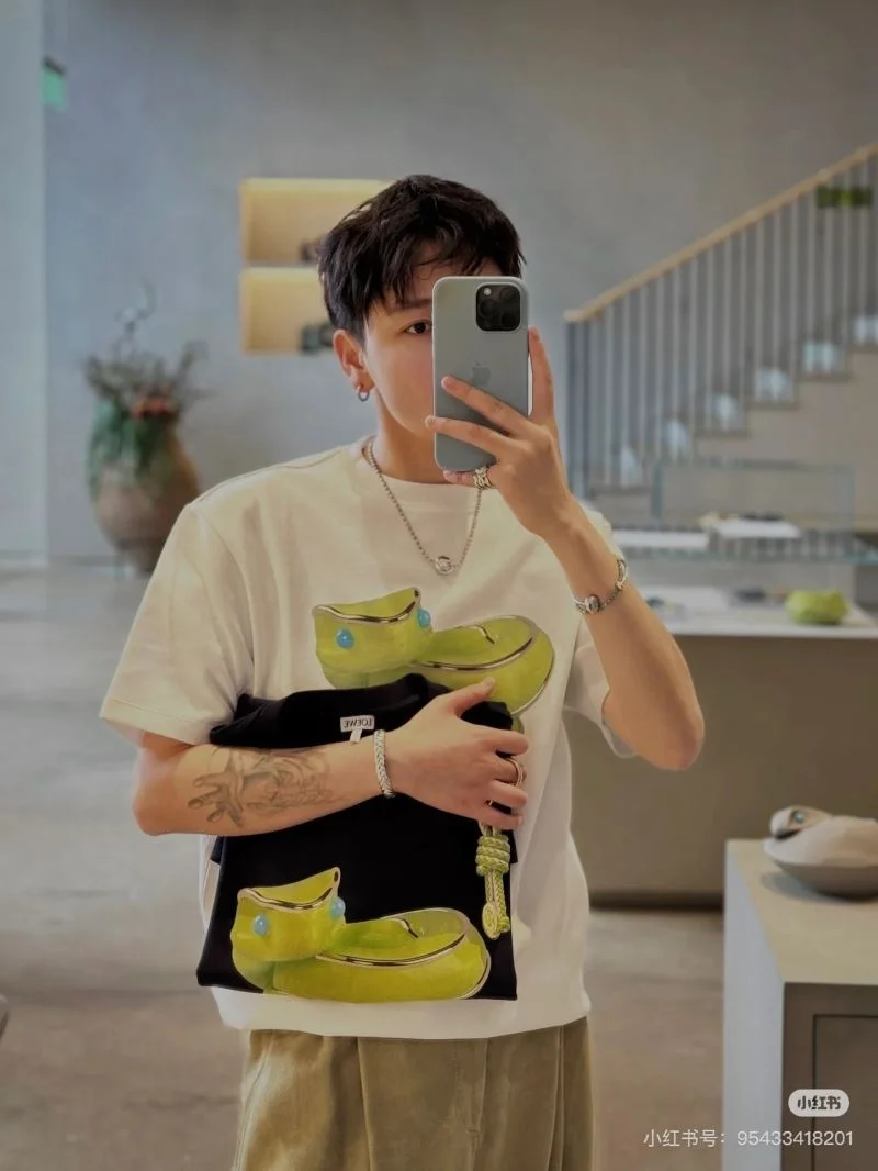Accurate model Loewe T-Shirts