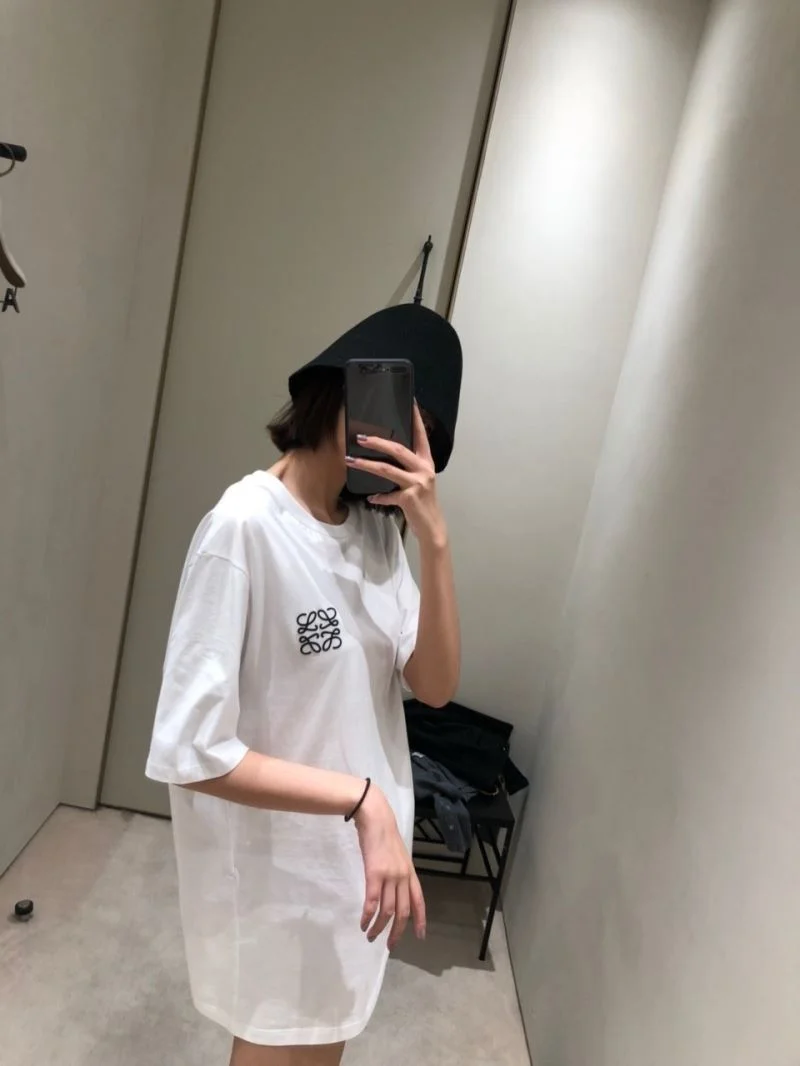 Bargain Loewe T-Shirts