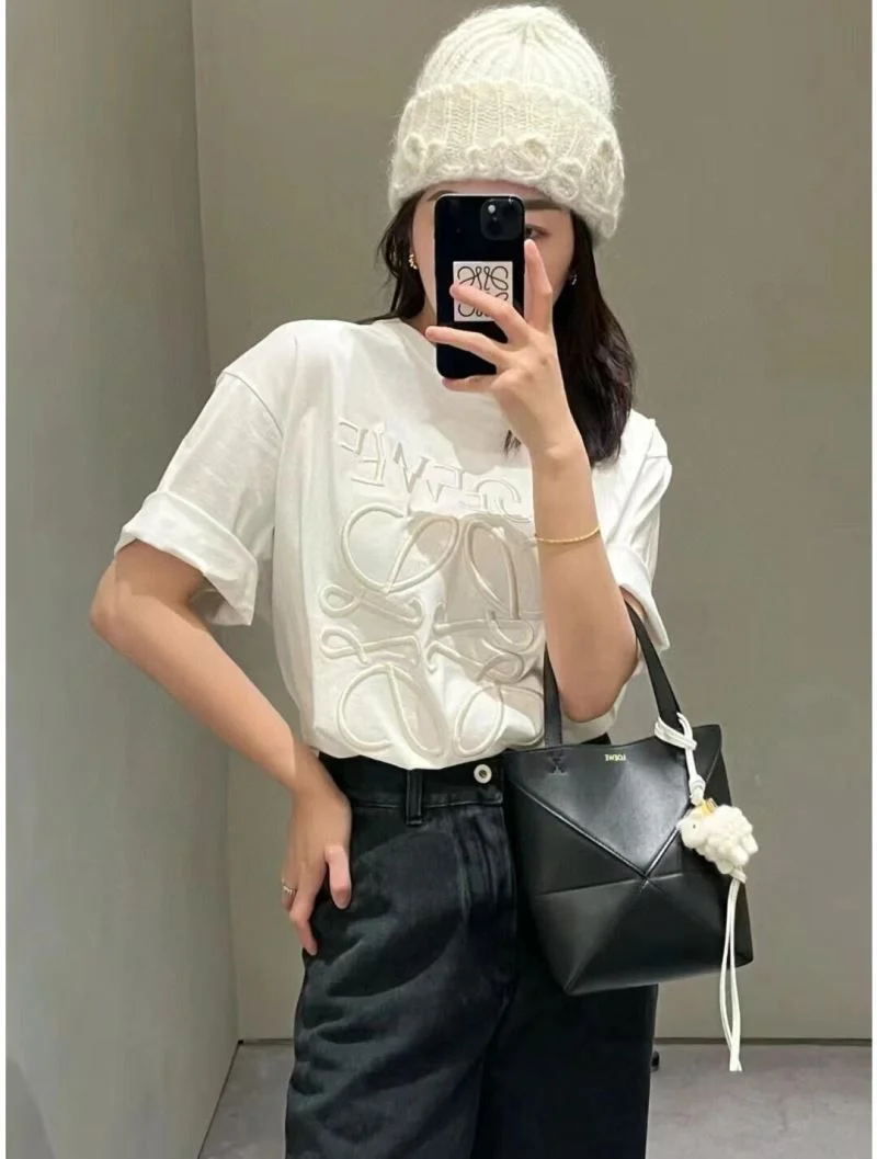 Reasonably priced Loewe T-Shirts