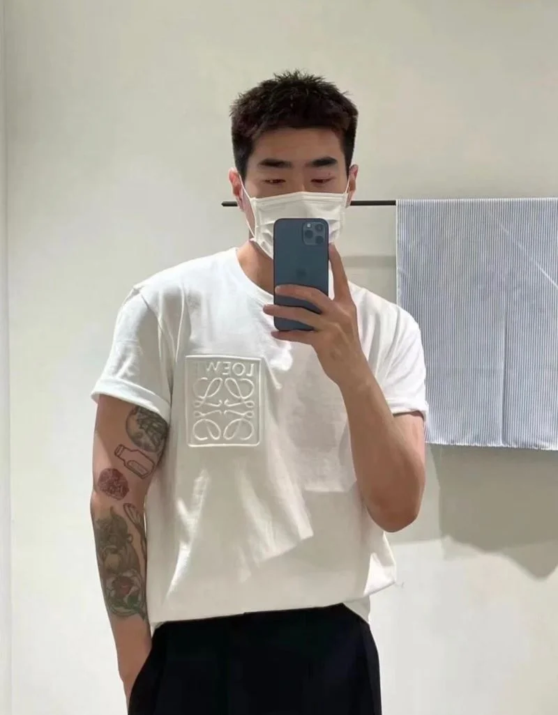 Indistinguishable Loewe T-Shirts