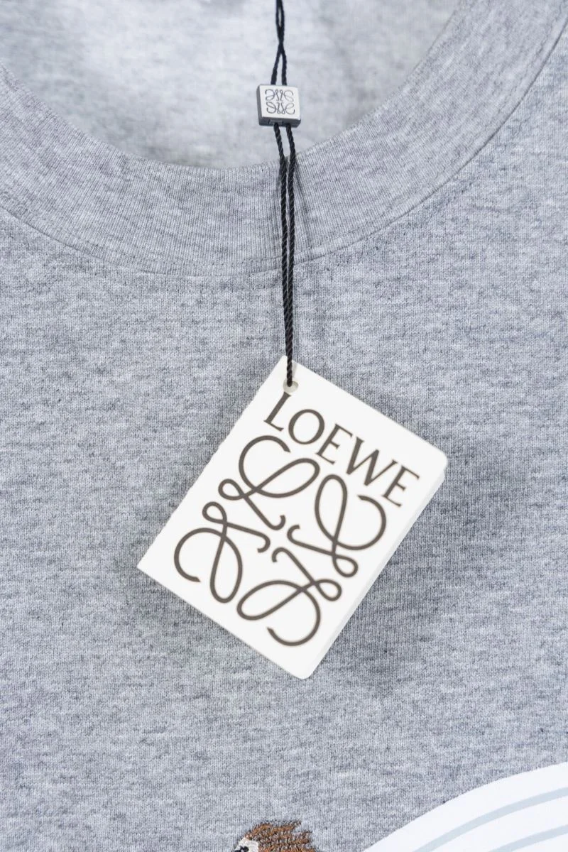 Accurate model Loewe T-Shirts