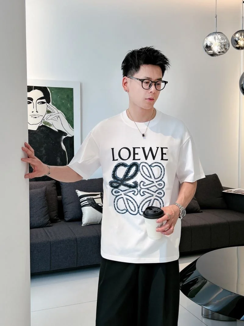 Accurate model Loewe T-Shirts