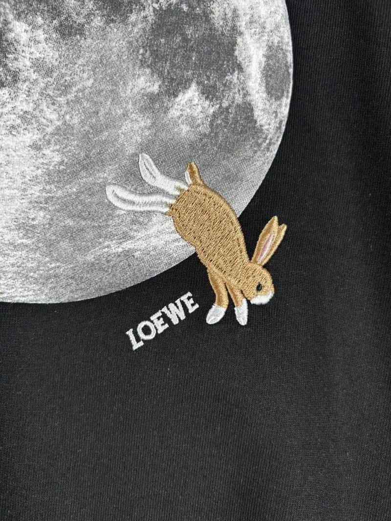 Bargain Loewe T-Shirts