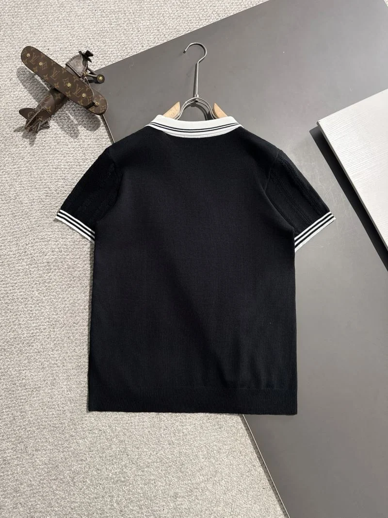 Indistinguishable Loewe T-Shirts