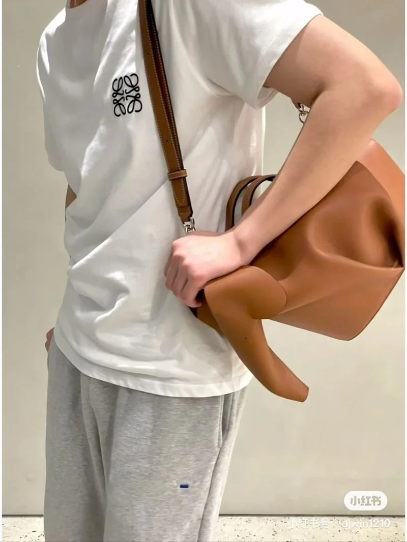 Indistinguishable Loewe T-Shirts