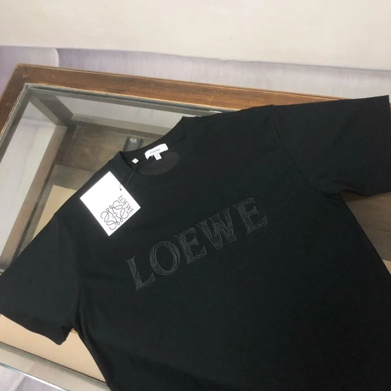 Accurate model Loewe T-Shirts
