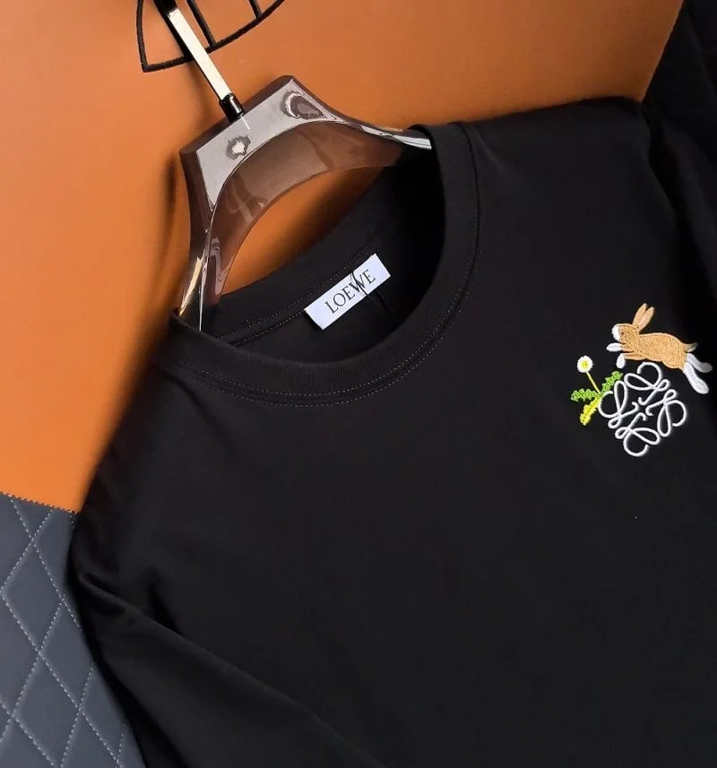 Exact replica Loewe T-Shirts