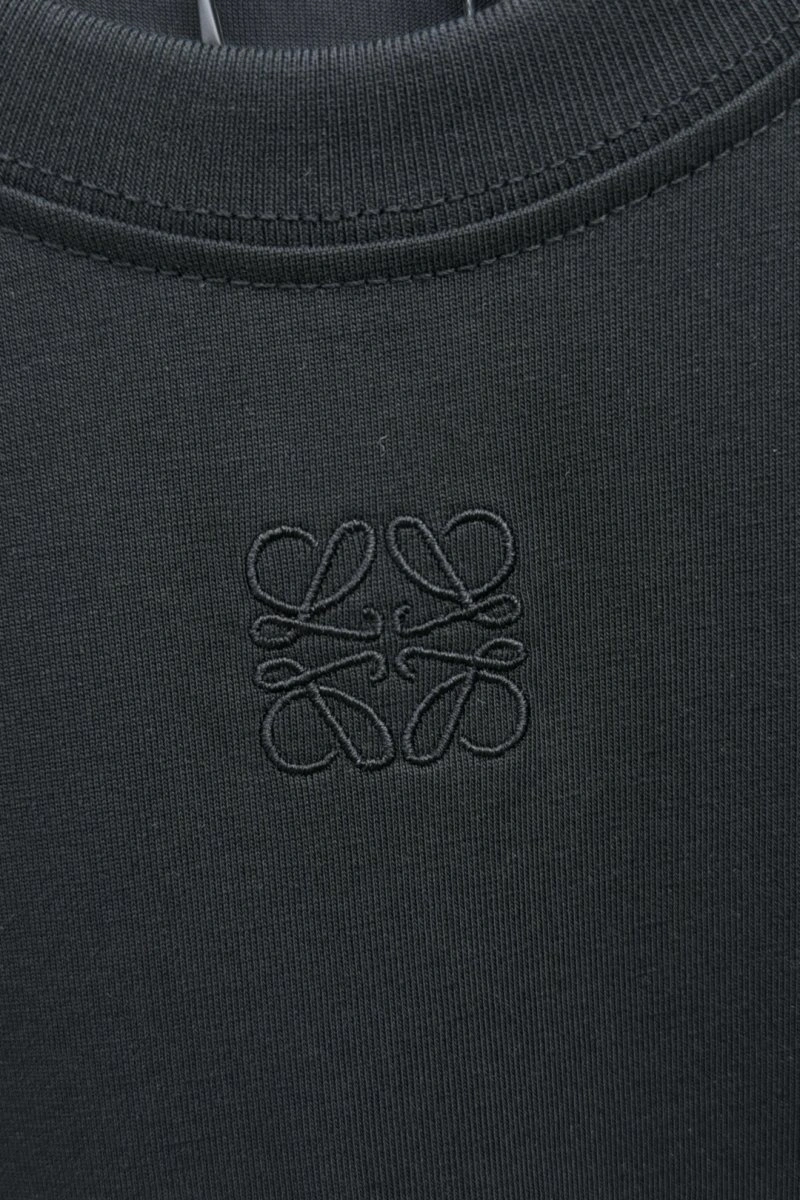 Accurate model Loewe T-Shirts
