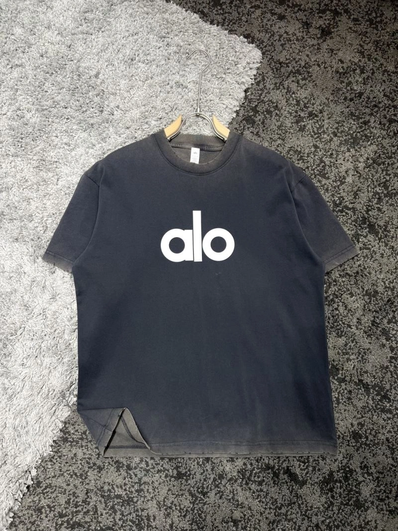 Legit Loewe T-Shirts
