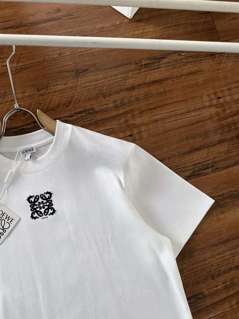 Bargain Loewe T-Shirts