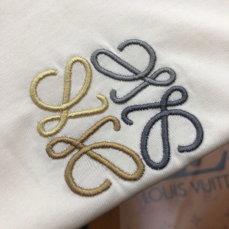 Top match Loewe T-Shirts