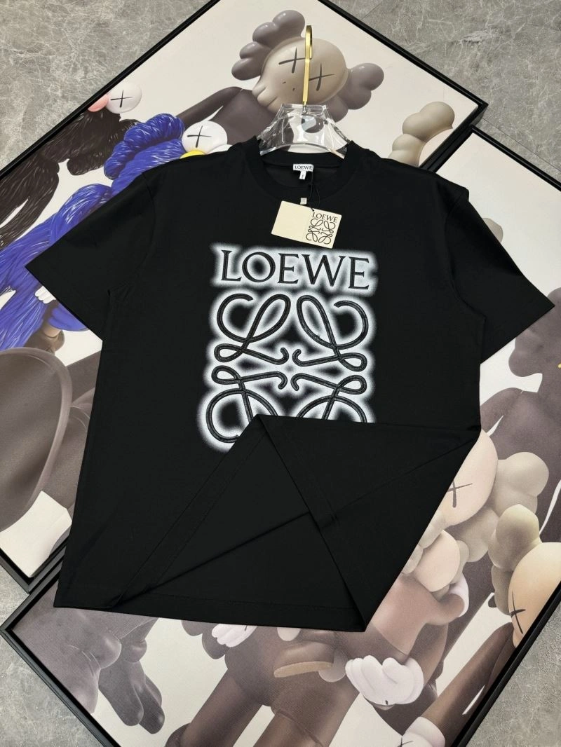Indistinguishable Loewe T-Shirts