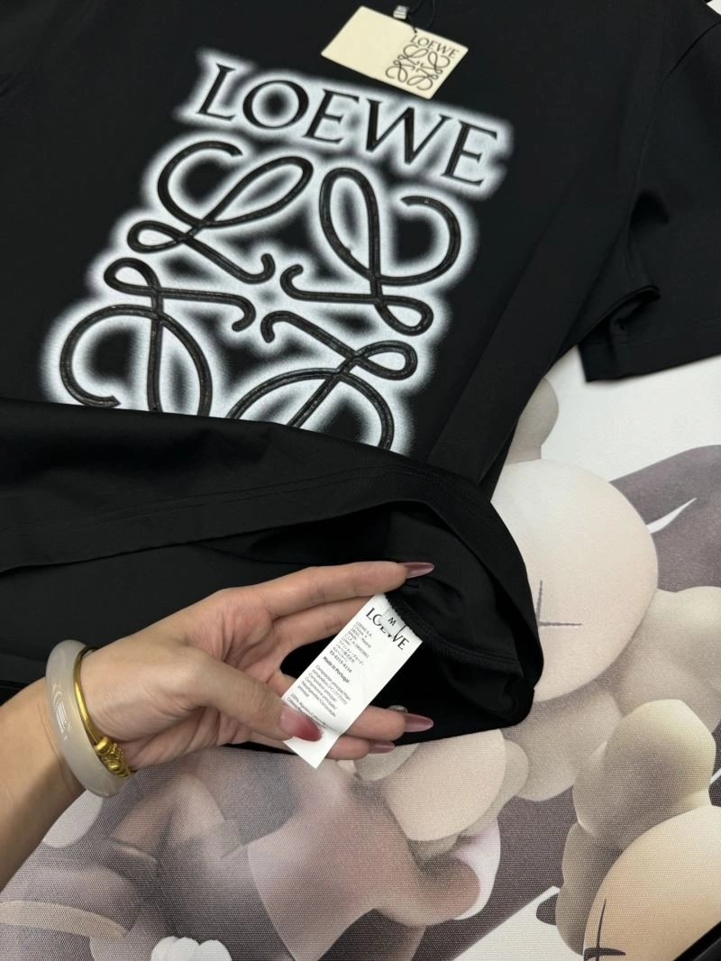 Indistinguishable Loewe T-Shirts
