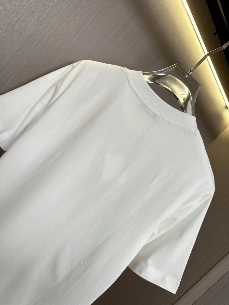 Accurate model Loewe T-Shirts