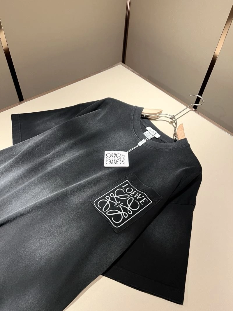 Bargain Loewe T-Shirts