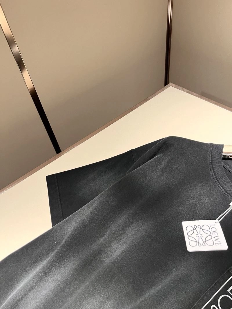 Bargain Loewe T-Shirts