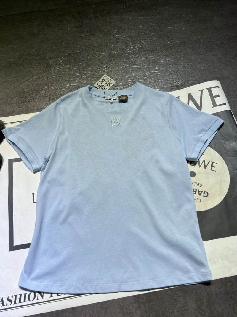 Top match Loewe T-Shirts