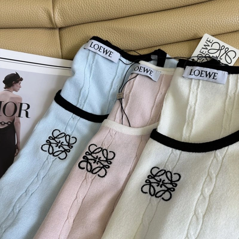 Top match Loewe T-Shirts