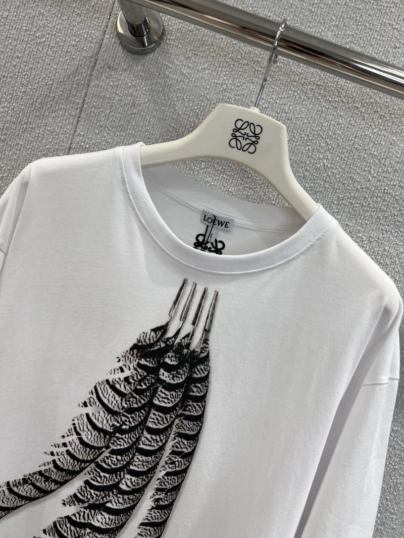 Top match Loewe T-Shirts