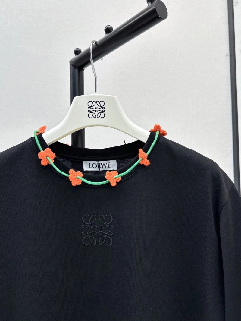 Bargain Loewe T-Shirts