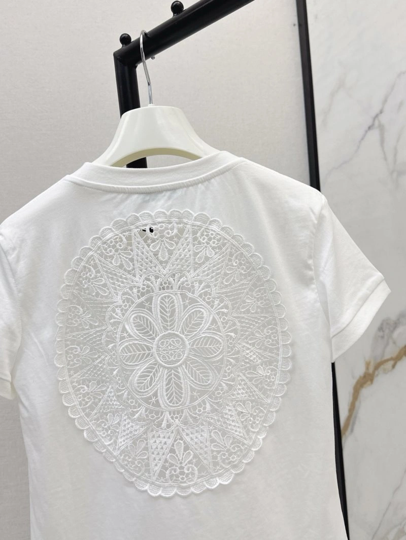 Indistinguishable Loewe T-Shirts