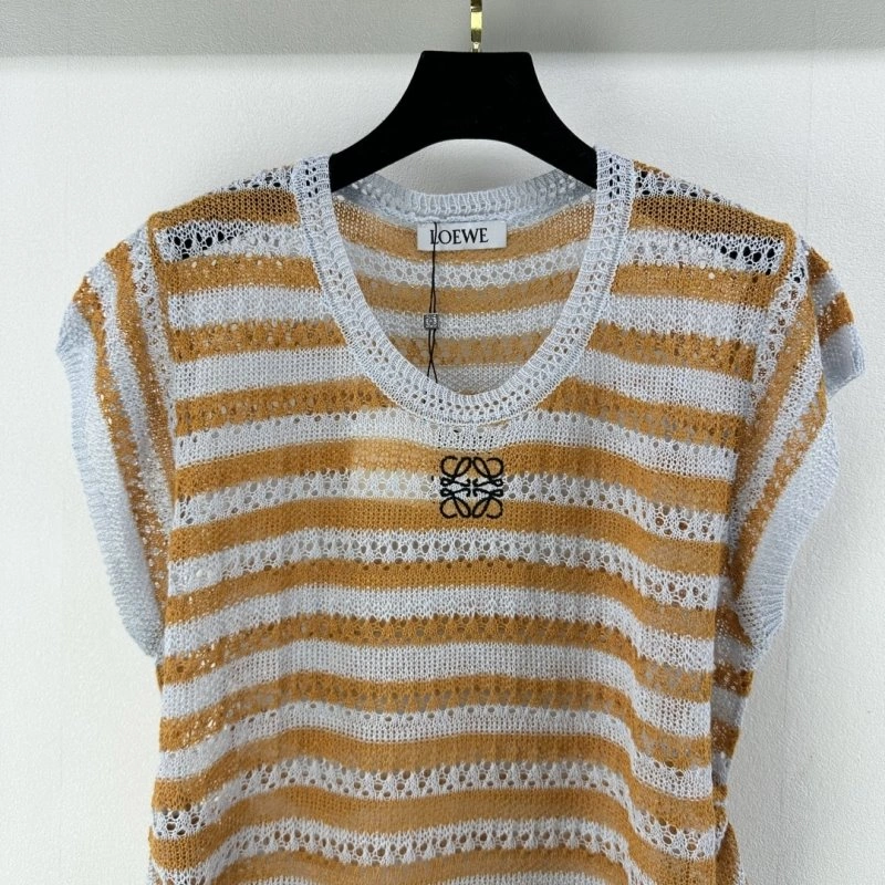Indistinguishable Loewe T-Shirts