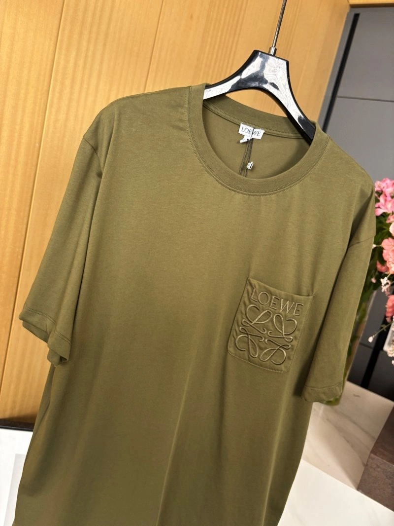 Accurate model Loewe T-Shirts