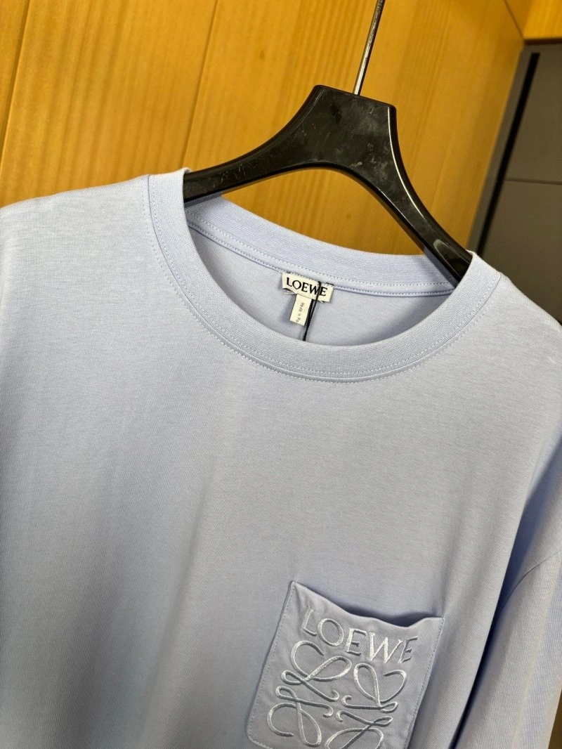 Top match Loewe T-Shirts