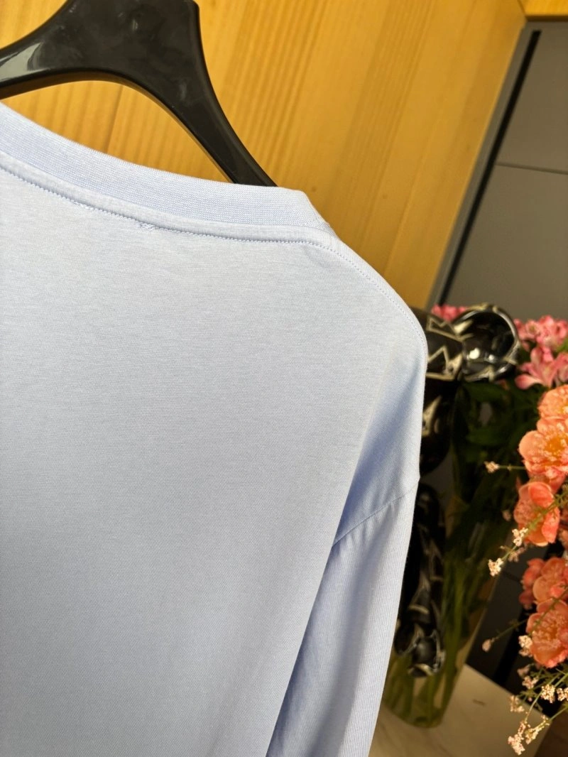 Top match Loewe T-Shirts