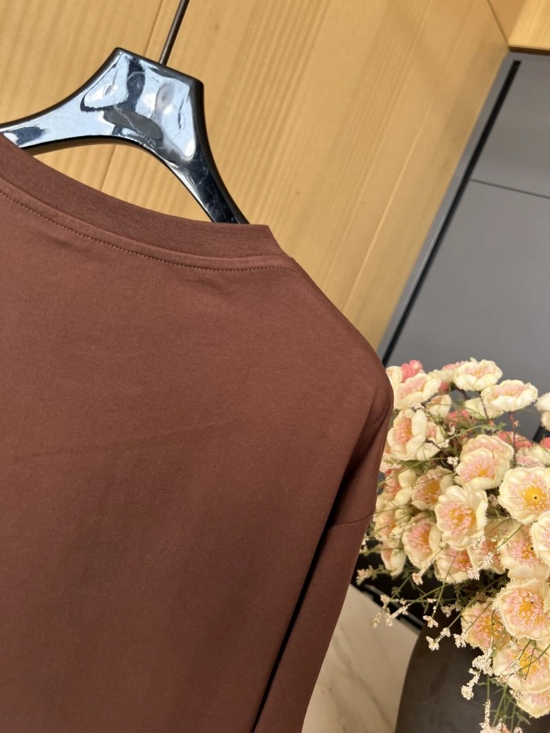 Accurate model Loewe T-Shirts