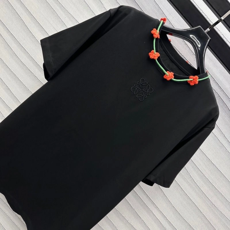 Accurate model Loewe T-Shirts