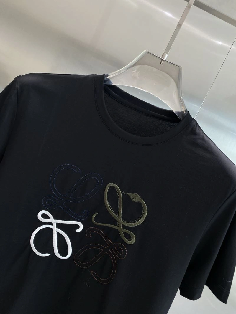 Bargain Loewe T-Shirts
