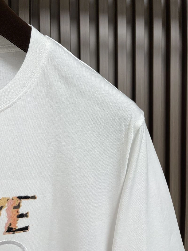 Indistinguishable Loewe T-Shirts