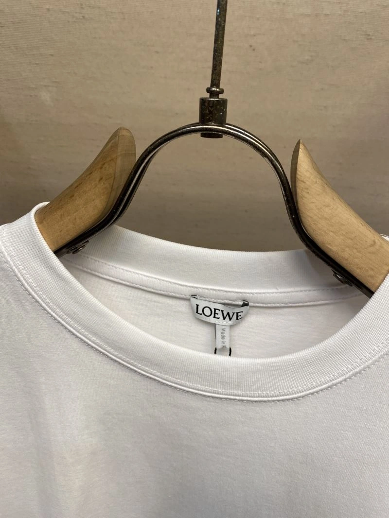 Accurate model Loewe T-Shirts