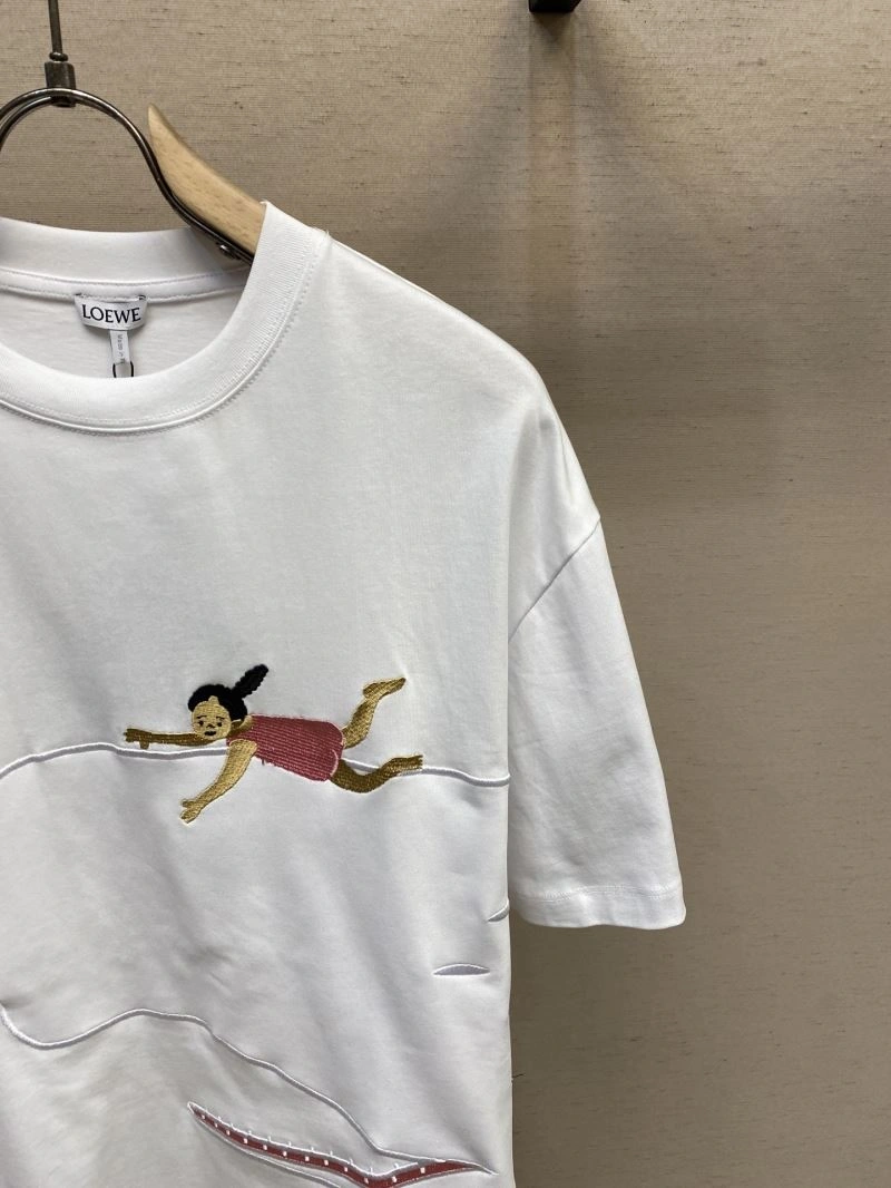 Accurate model Loewe T-Shirts